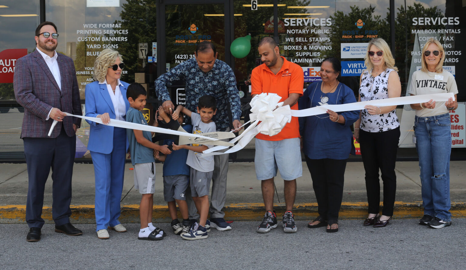 Post Pro Pack Ship Print hosts ribbon cutting - Citizen Tribune